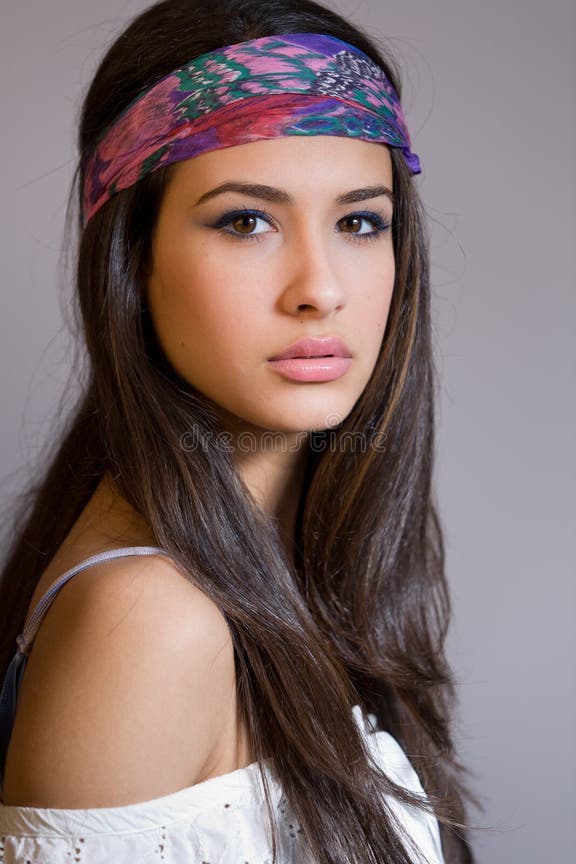 2,672 Teen Fashion Modeling Brima Stock Photos - Free & Royalty-Free ...