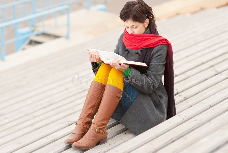 Beautiful Young Woman Reads Book Stock Image - Image of green, novel ...