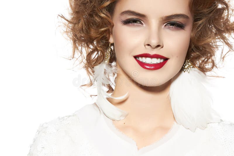 Beautiful Youngwith Perfect Evening Make-up Pretty Smile Immagine Stock ...