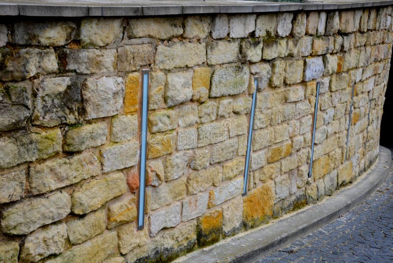 Beautifully Folded Retaining Wall with Granite Attic with Small Joints ...
