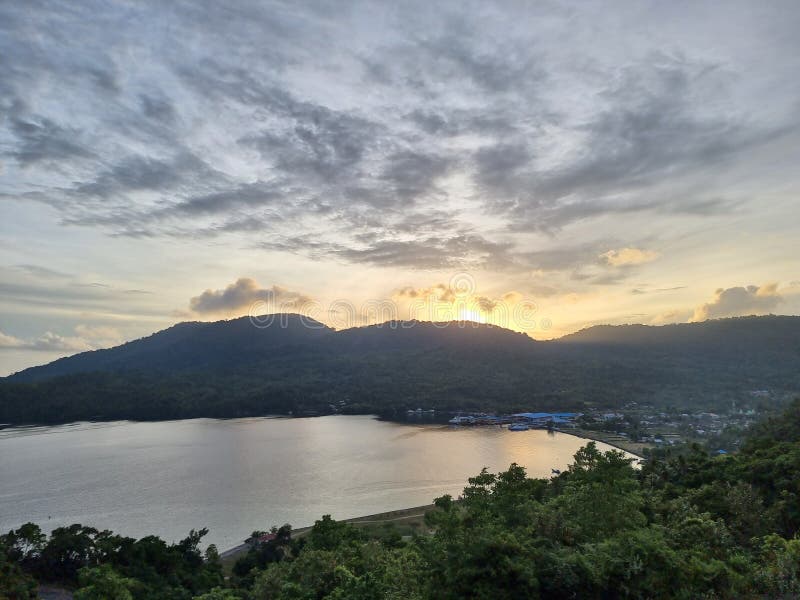 The Beauty of the Balohan Bay, Sabang Stock Image - Image of lake ...