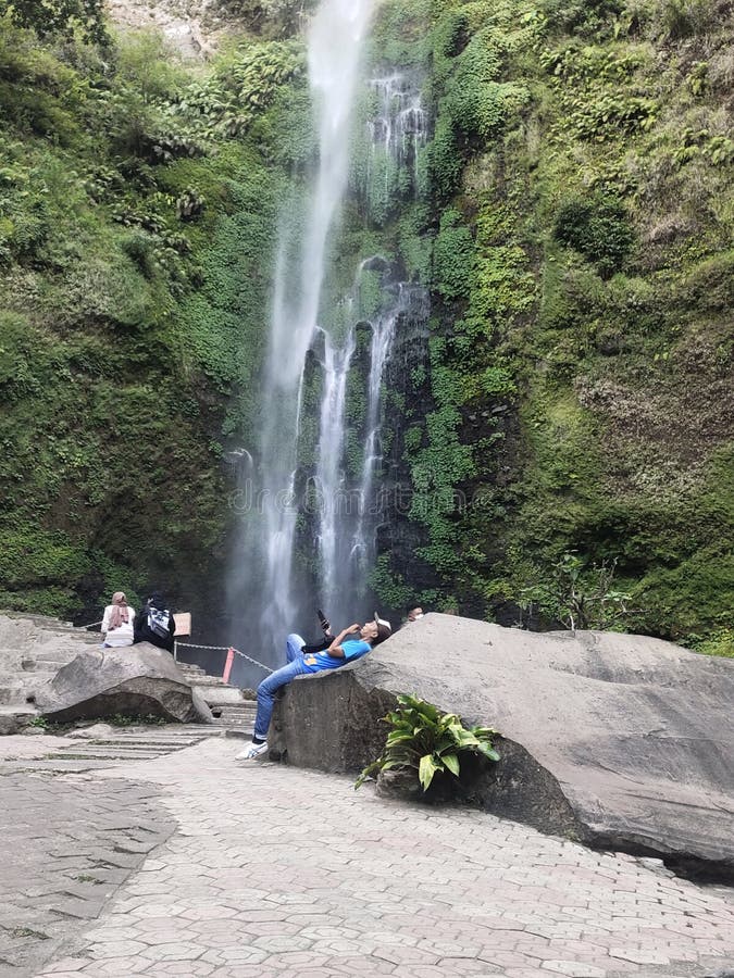 The Beauty of Cubanrondo Waterfall Indonesia Editorial Photography ...