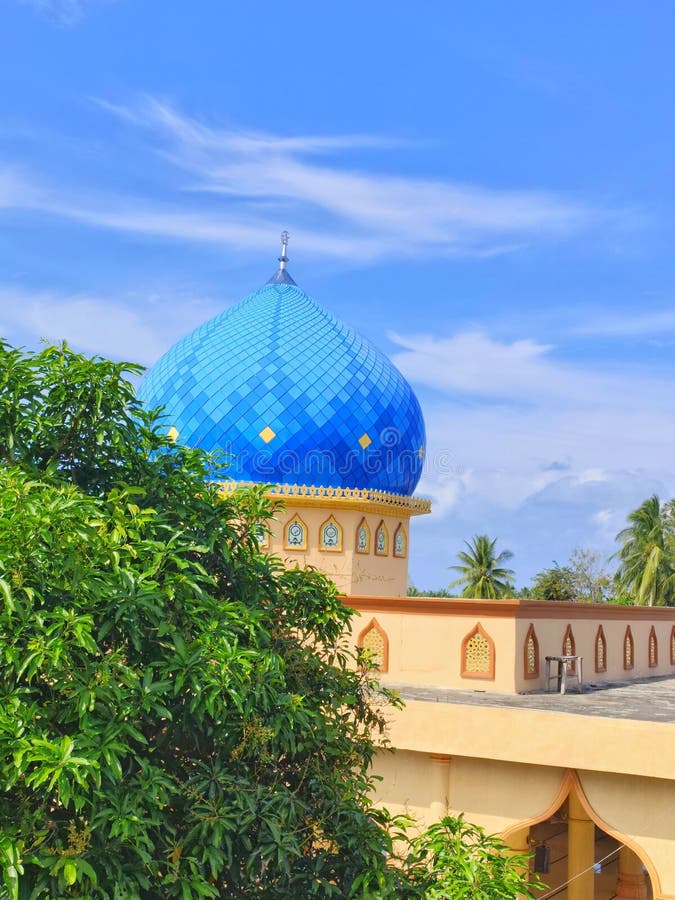 The Beauty of the Mosque Dome Stock Image - Image of dome, view: 353476223
