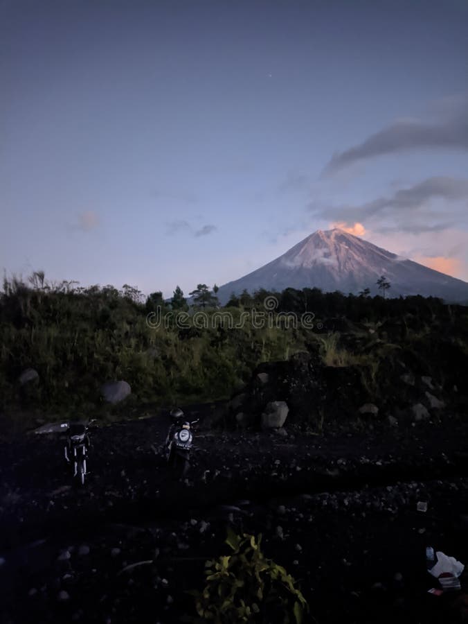 The beauty of Mount Semeru stock image. Image of kemah - 300357923