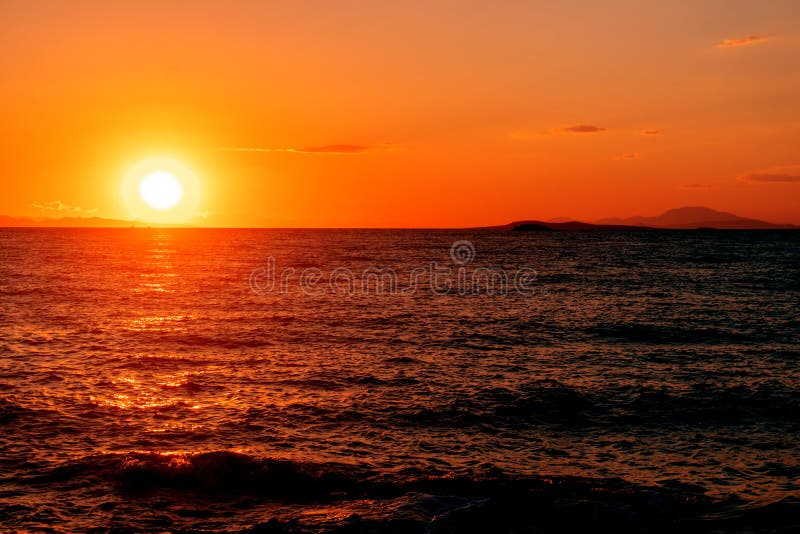Beauty Summer Sunset at the Sea Stock Image - Image of cloud, color ...