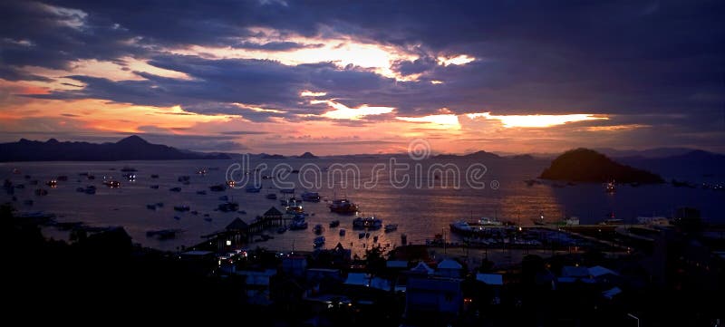 Beauty Sunset at Labuan Bajo Stock Image - Image of bajo, sunset: 266757781