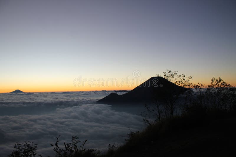 Sunset on sumbing mountain stock photo. Image of natural - 253830548