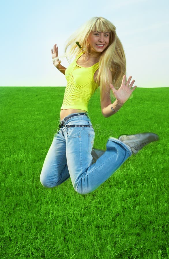 Beauty Young Woman Jump in Field Stock Image - Image of belle, leap ...
