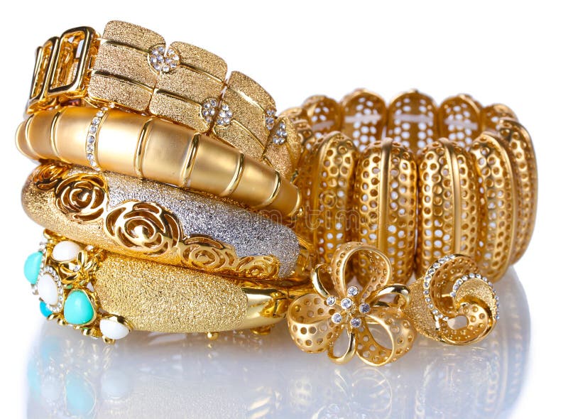 Beaux bracelets d'or image stock. Image du très, sécurité - 25828691