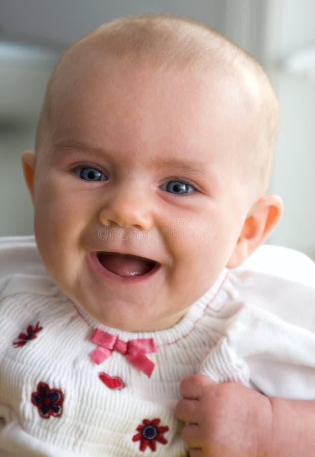 Bebé foto de archivo. Imagen de infante, persona, cabrito - 10988908