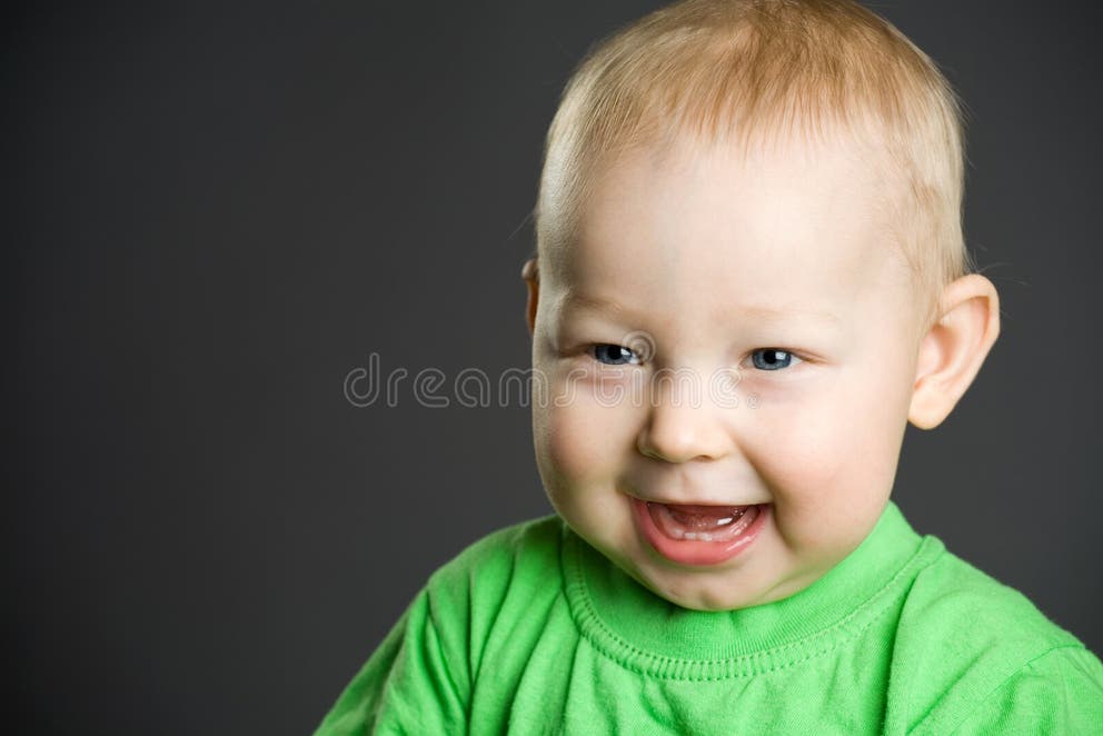 Bebé foto de archivo. Imagen de horizontal, persona, inocente - 7937718