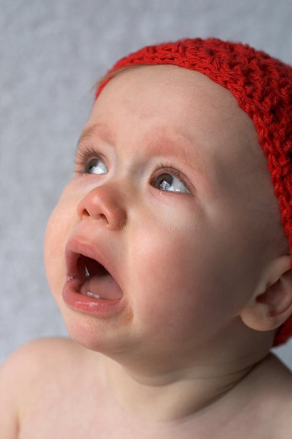 Bebé Gruñón imagen de archivo. Imagen de irritable, travieso - 2187507