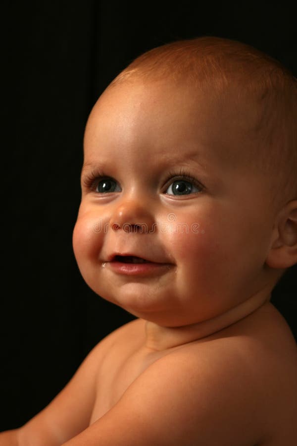 Bebé Precioso imagen de archivo. Imagen de amoroso, feliz - 2904895