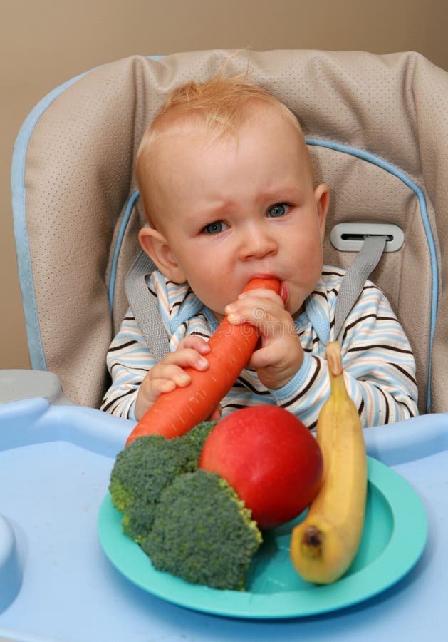 Bebê e alimento saudável foto de stock. Imagem de infante - 11157954