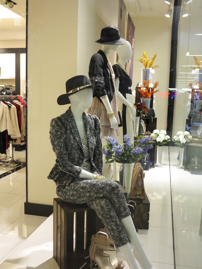 Bebe store editorial stock photo. Image of display, window - 78118478