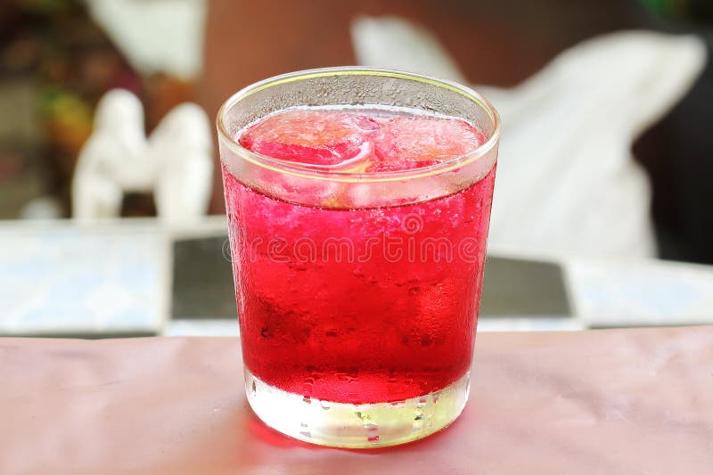 Bebida da soda do Sa-la imagem de stock. Imagem de suco - 40652487