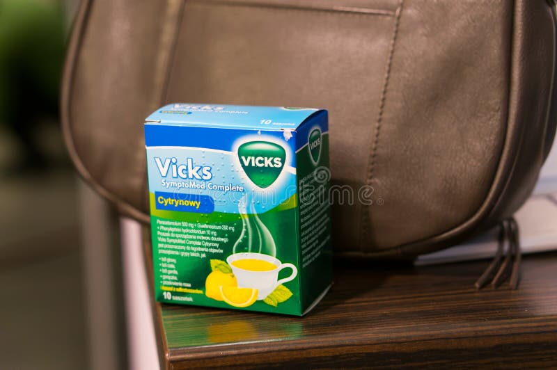 Bebida De La Enfermedad De Vicks Imagen editorial - Imagen de ...