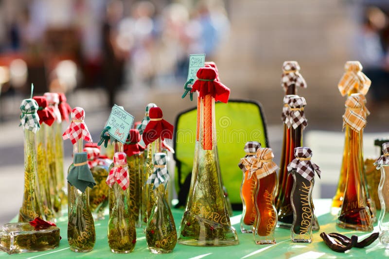 Bebida del Grappa foto de archivo. Imagen de hierba, bebida - 22101156