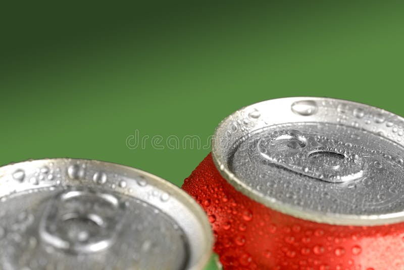 Bebida Fresca Da Soda Em Umas Latas Imagem de Stock - Imagem de ...