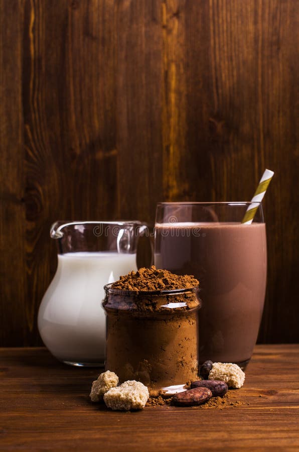 Bebida Tradicional Del Cacao Imagen de archivo - Imagen de casero ...