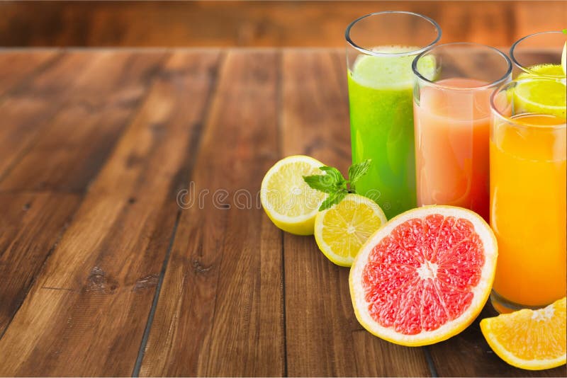 Bebidas frescas foto de archivo. Imagen de verde, latino - 60894330