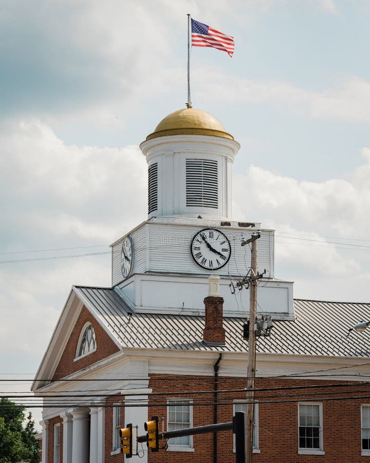 Bedford County Courthouse, in Downtown Bedford, Pennsylvania Stock ...