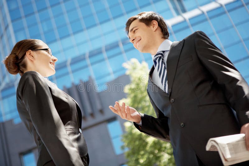 Bedrijfs mededeling stock foto. Image of volwassen, zeker - 21667446