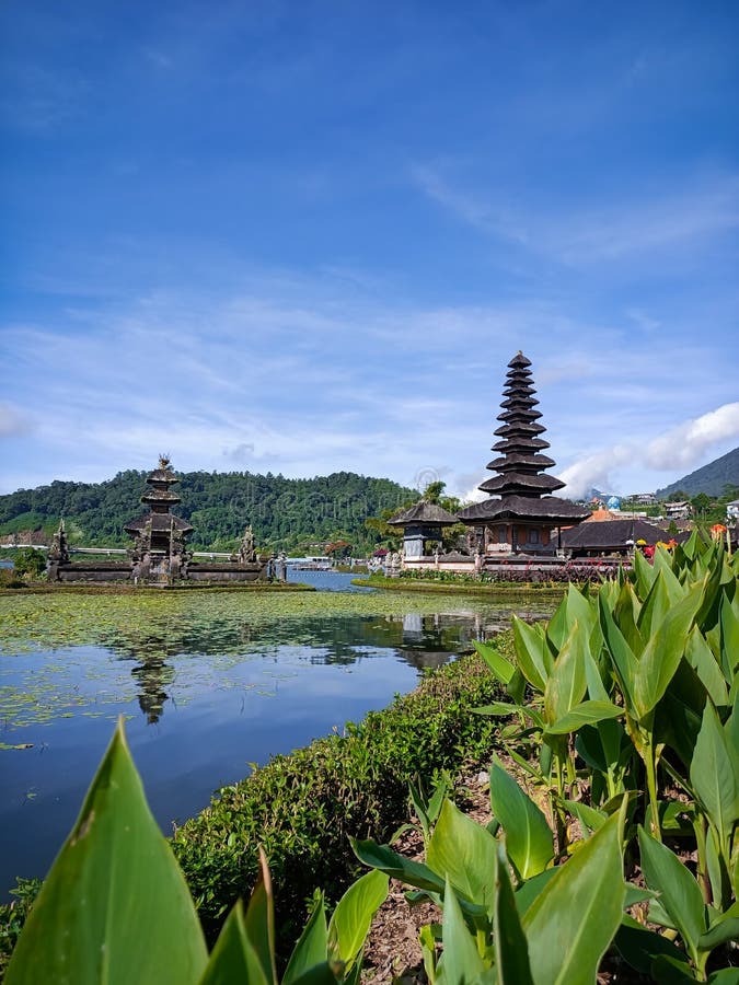 Bedugul Lake Ulin Temple from the Back Side Stock Photo - Image of pond ...