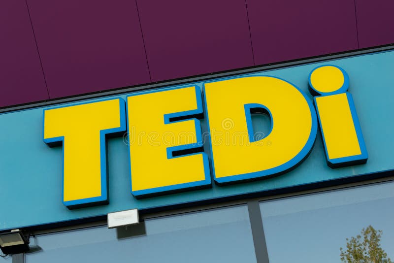 Bedzin, Poland - 14.05 editorial image. Image of dealer - 277987470