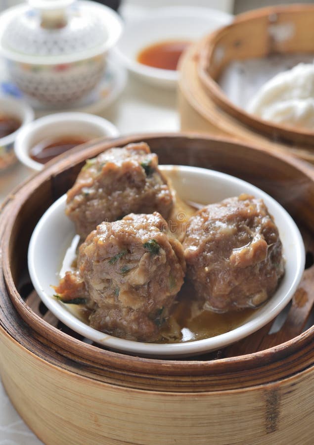 Beef ball dim sum stock image. Image of steamer, traditional - 22968135