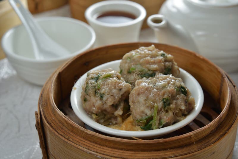 Beef ball dim sum stock image. Image of beef, chopstick - 22968139