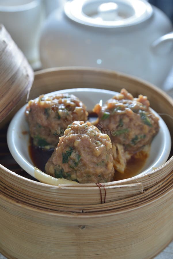 Dim sum beef ball stock image. Image of chopsticks, macro - 19287975