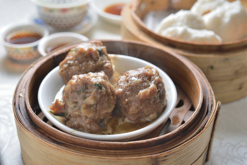 Beef ball dim sum stock image. Image of chopstick, traditional - 109338423