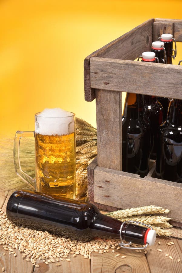 Beer crate with beer glass stock image. Image of closure - 66506377