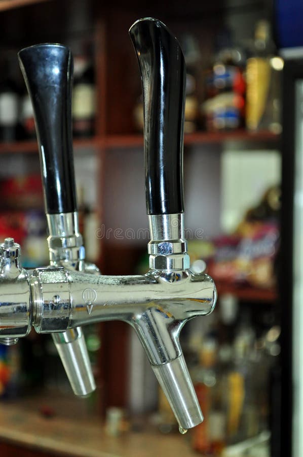 Heineken Beer Tap editorial stock image. Image of beer - 19246234