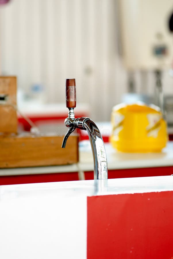 Beer tap stock image. Image of outdoor, alcoholic, holidays - 3101049