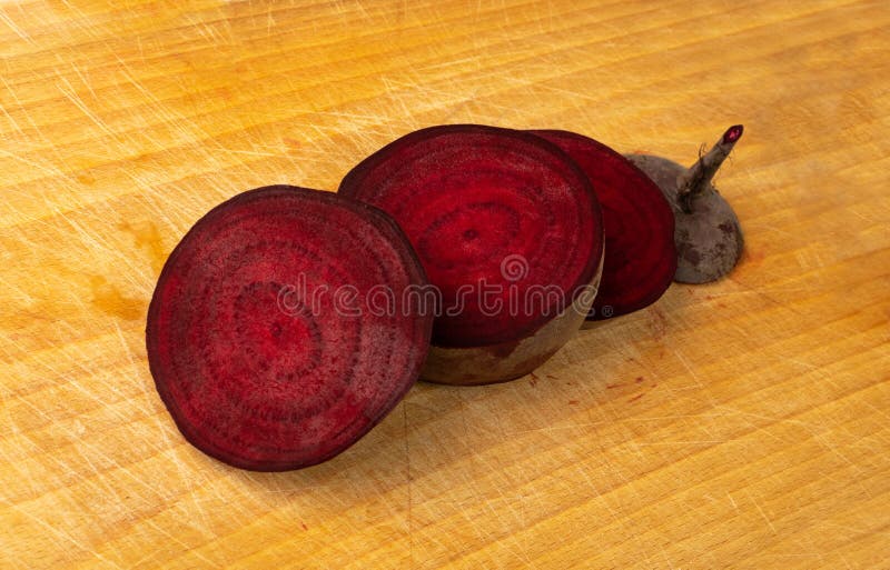 Beet Root Cross Section Isolated Stock Photo - Image of cutting, minced ...