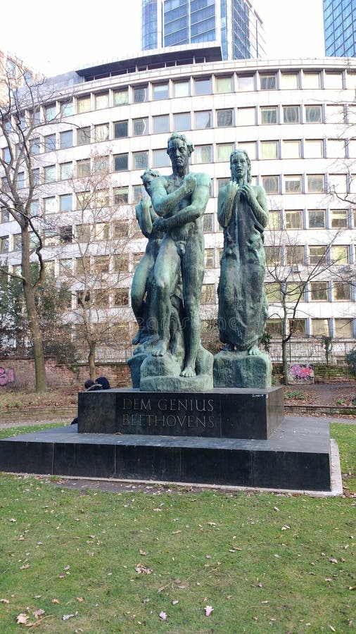 Beethoven Monument Dem Genius Beethovens Editorial Stock Image - Image ...