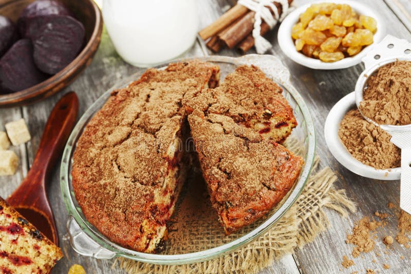 Beetroot pie with raisins stock image. Image of beet - 137122141