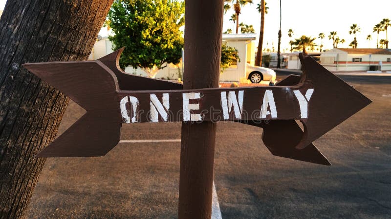 Befolgen Sie die Regeln stockfoto. Bild von pfeil, schreiben - 79182714