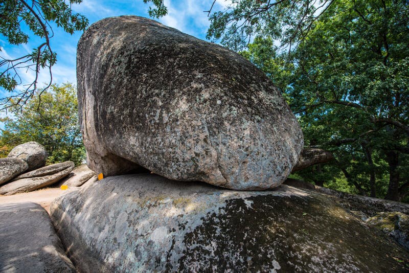Beglik Tash: Altar De Piedra Ritual Principal Imagen de archivo ...
