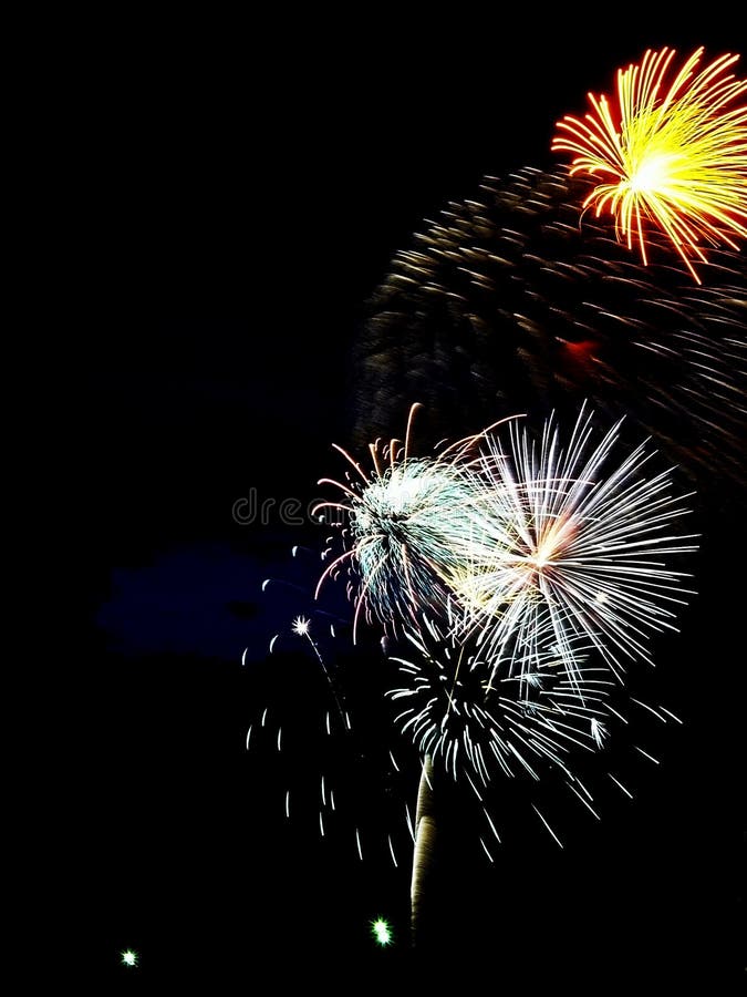 Begroeting stock afbeelding. Image of vuurwerk, architectuur - 179411