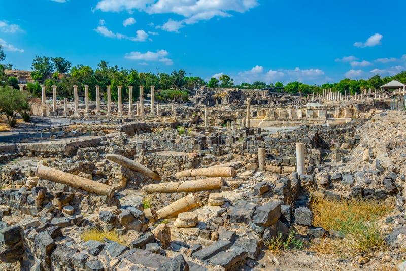 Beit Shean Roman Ruins in Israel Editorial Stock Image - Image of ...