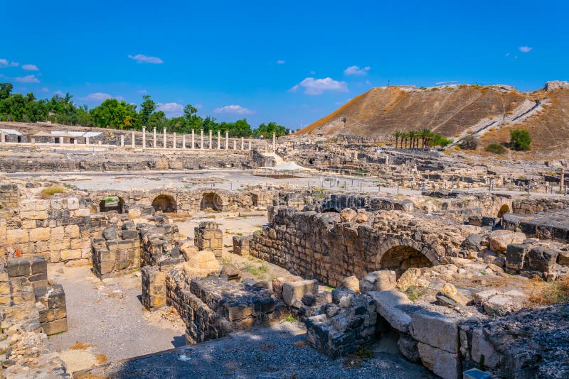 Beit Shean Roman Ruins in Israel Editorial Photo - Image of stone ...