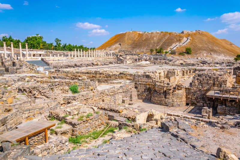 Beit Shean Roman Ruins in Israel Editorial Stock Image - Image of ...