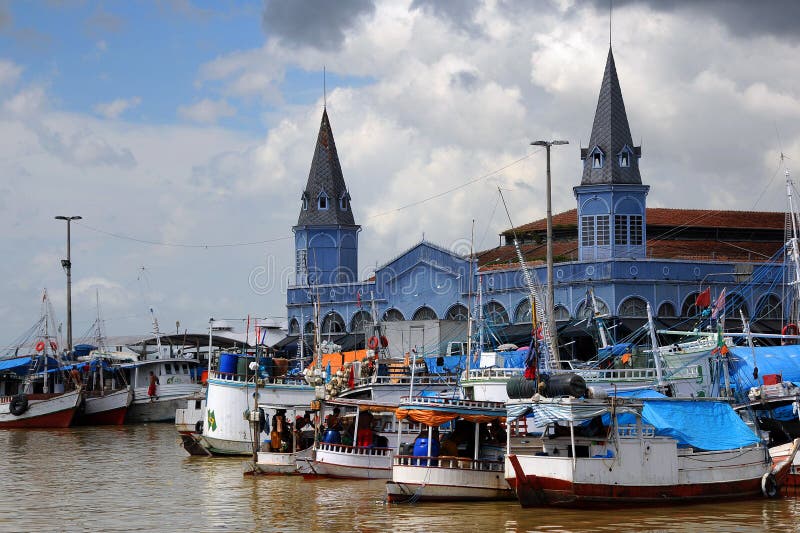 Belém, barcos no rio imagem de stock. Imagem de sinos - 13837789