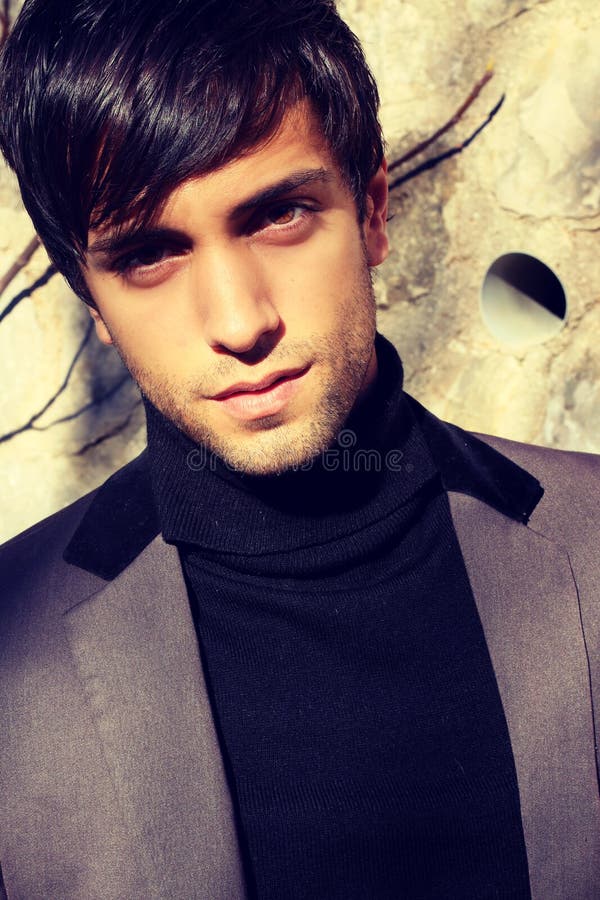 Bel homme brun photo stock. Image du isolement, affaires - 46090996