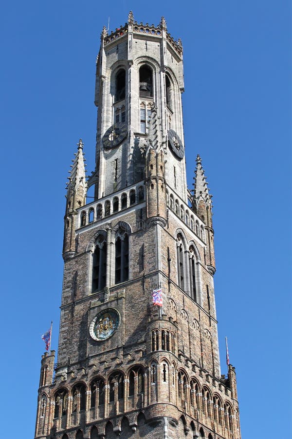 Healy Hall Clock Tower stock image. Image of healy, lawn - 31419019