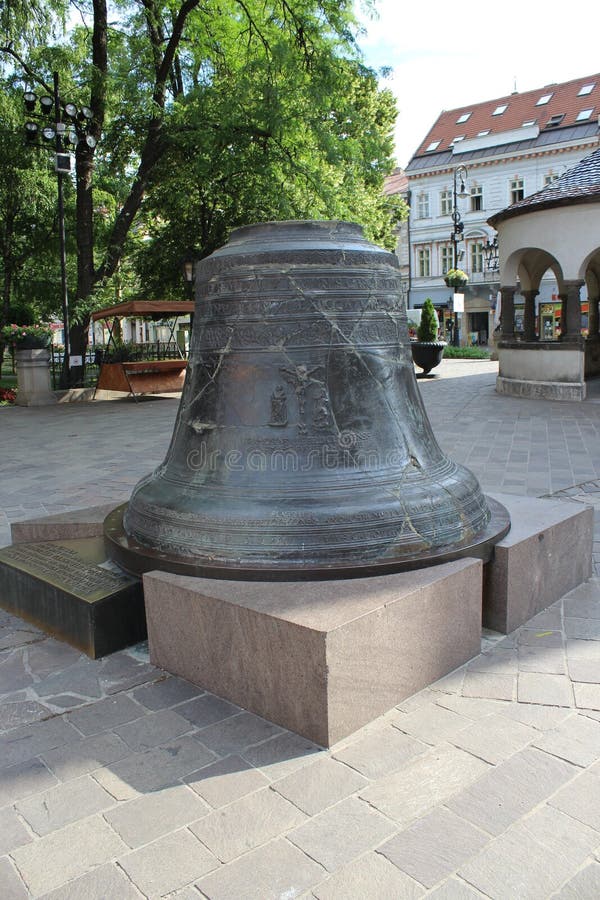 Bell, Memorial, Monument, Church Bell Picture. Image: 119411213