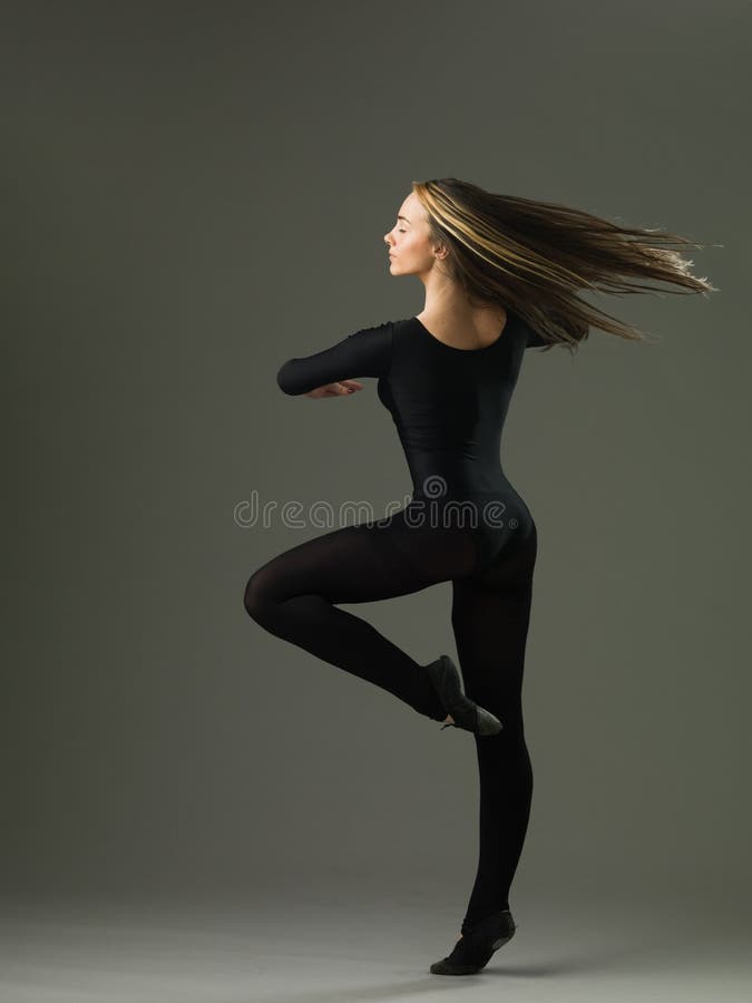 8,902 Piroetta Foto stock - Foto stock gratuite e royalty free da ...